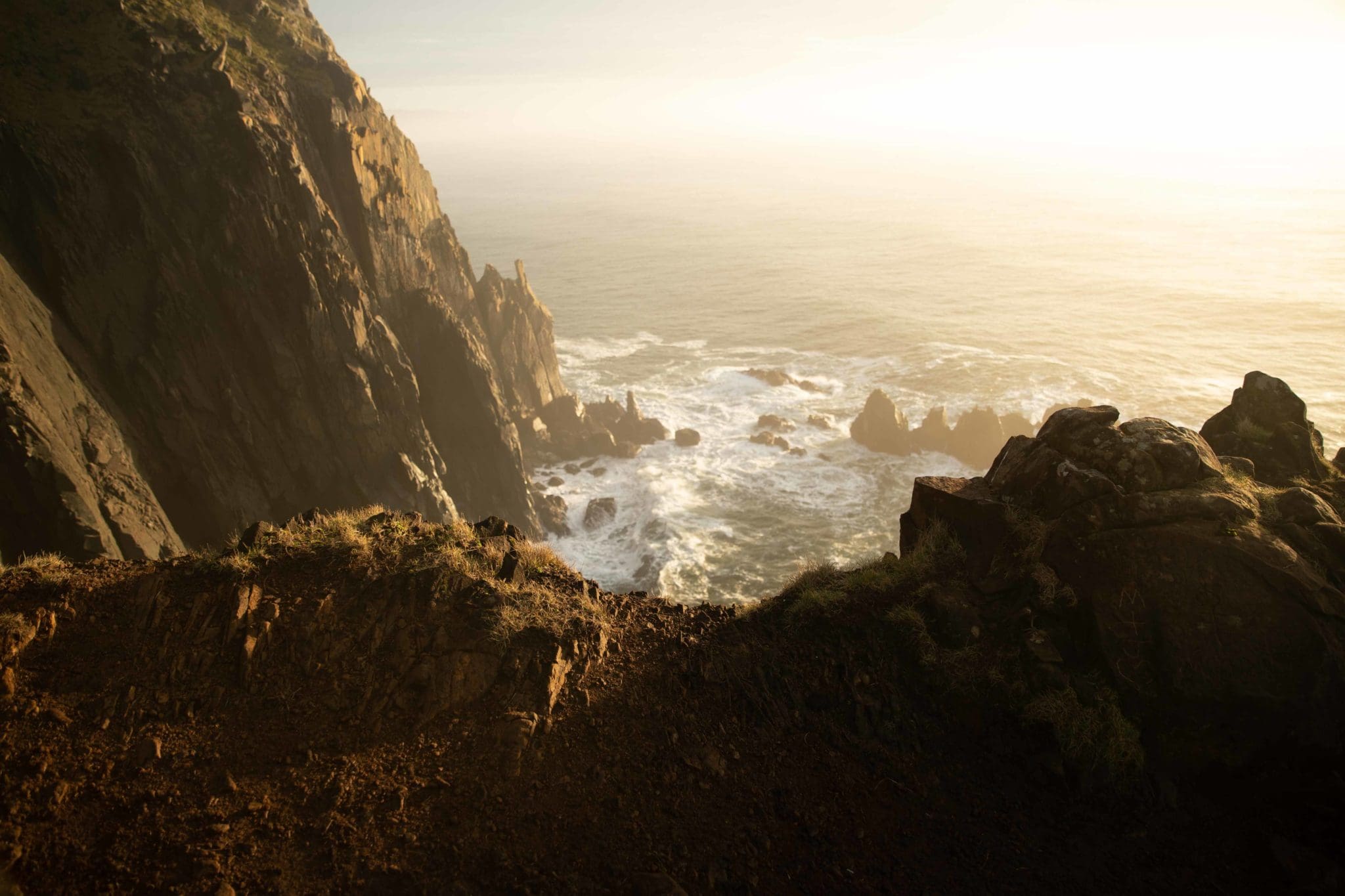 Manzanita Cliffs Oregon Coast Engagement - Baileaves Photography